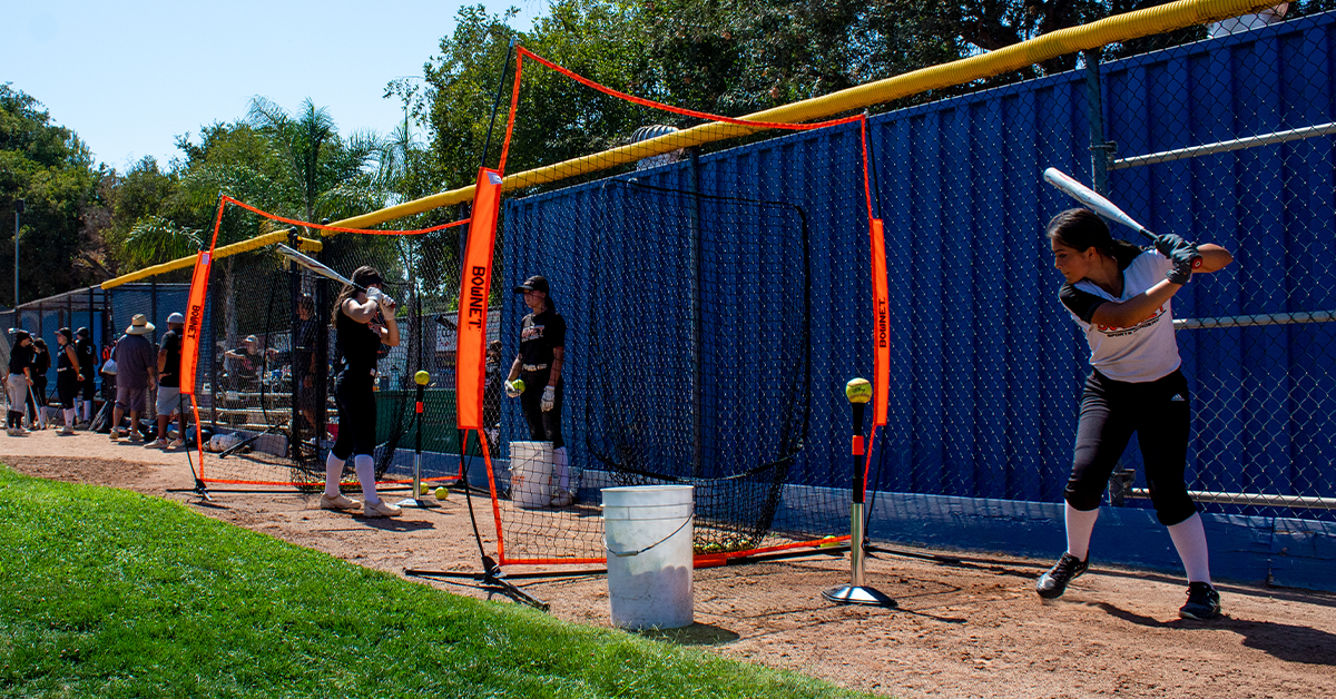 How to Properly Break In Softball Gloves - Bownet